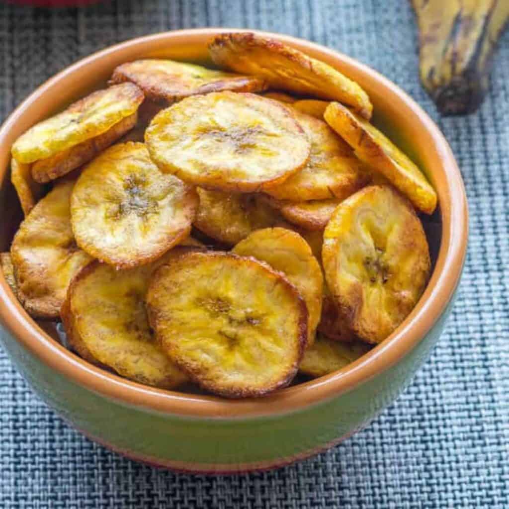 Sweet Baked Plantain Chips (GF, Vegan, Paleo) - That Girl Cooks Healthy