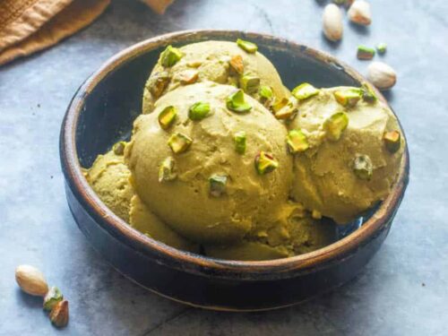 Vegan pistachio ice cream store