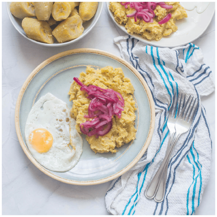 Dominican Mangu (Mashed Green Plantains) - That Girl Cooks Healthy
